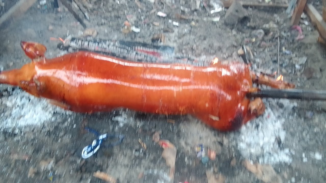 Malasang letsong baboy ng Valencia Bukidnon - YouTube