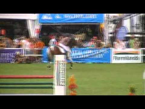 Showtym Viking in Young Rider of the Year - YouTube