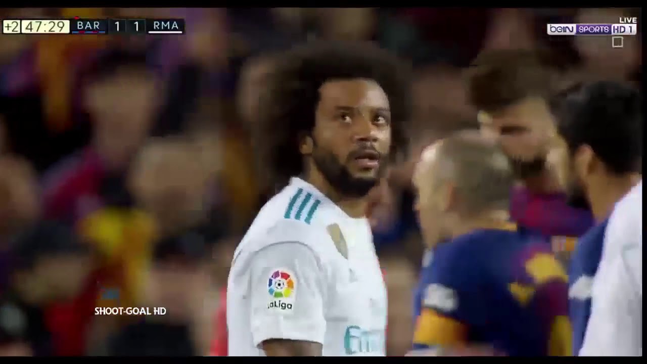 Sergi Roberto red card Sent off Barcelona vs Real Madrid 06 /05 /2018 ...