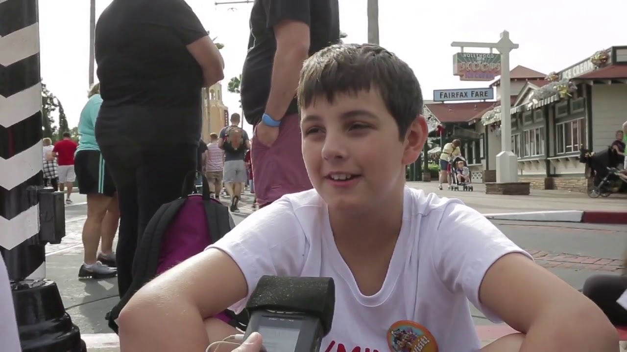 El testimonio de los Mini Programadores en Disney - YouTube