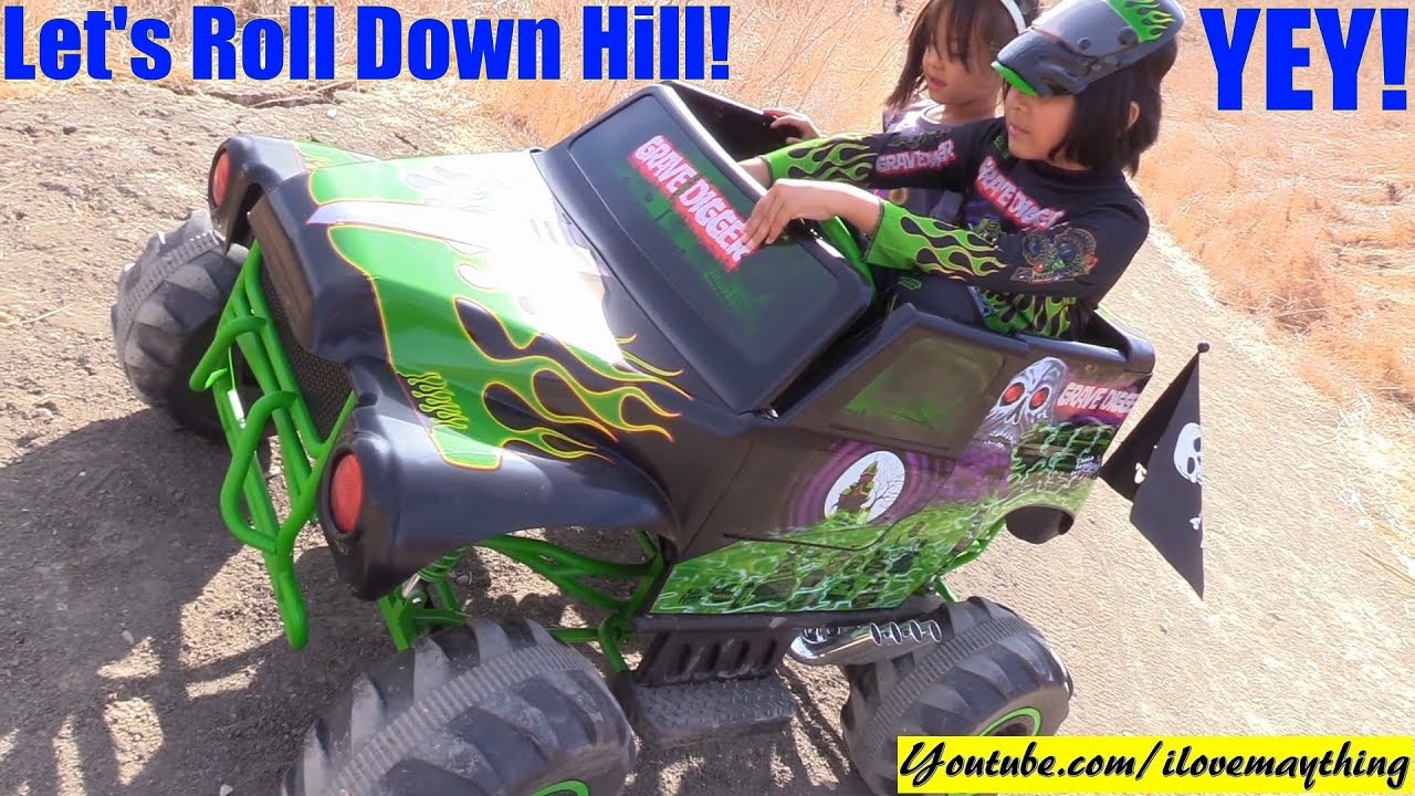 Monster Jam Truck Grave Digger is Going Downhill! Monster Jam Truck ...