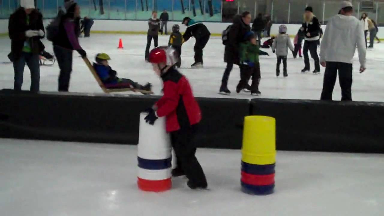 Tyler Streight Ice Skating - YouTube
