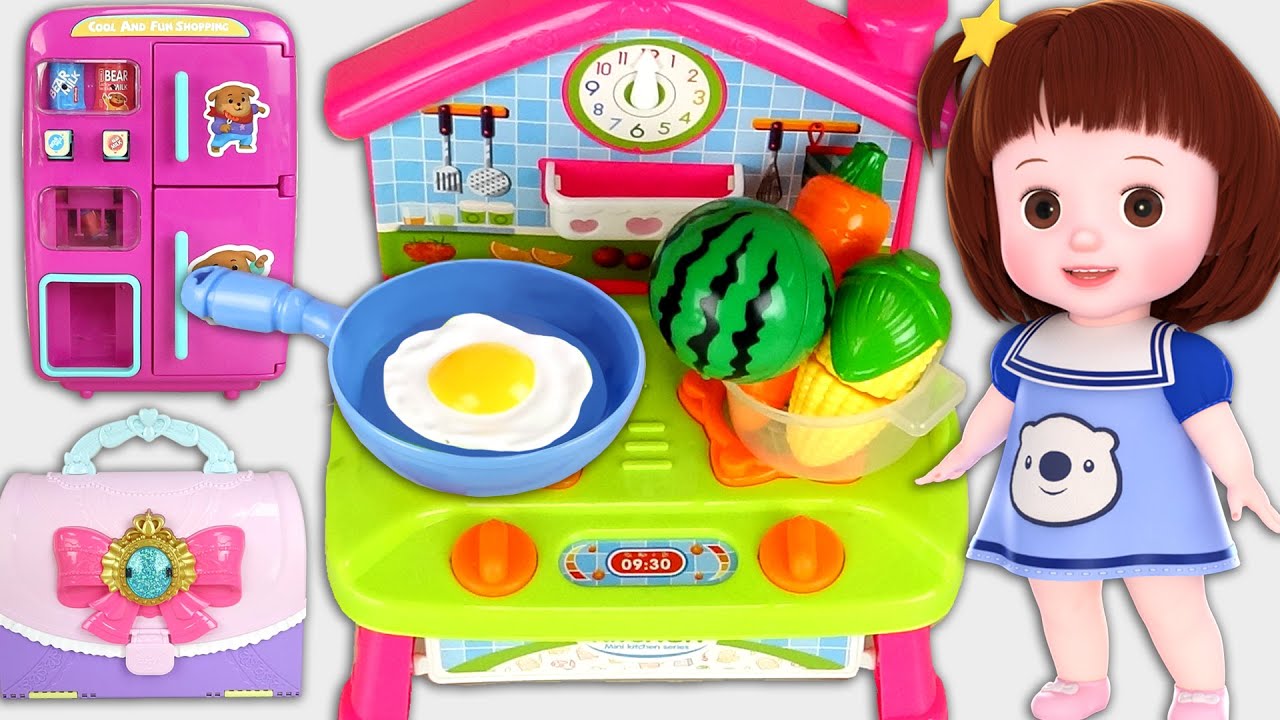 Baby Doli and water tap kitchen and oven cooking - YouTube