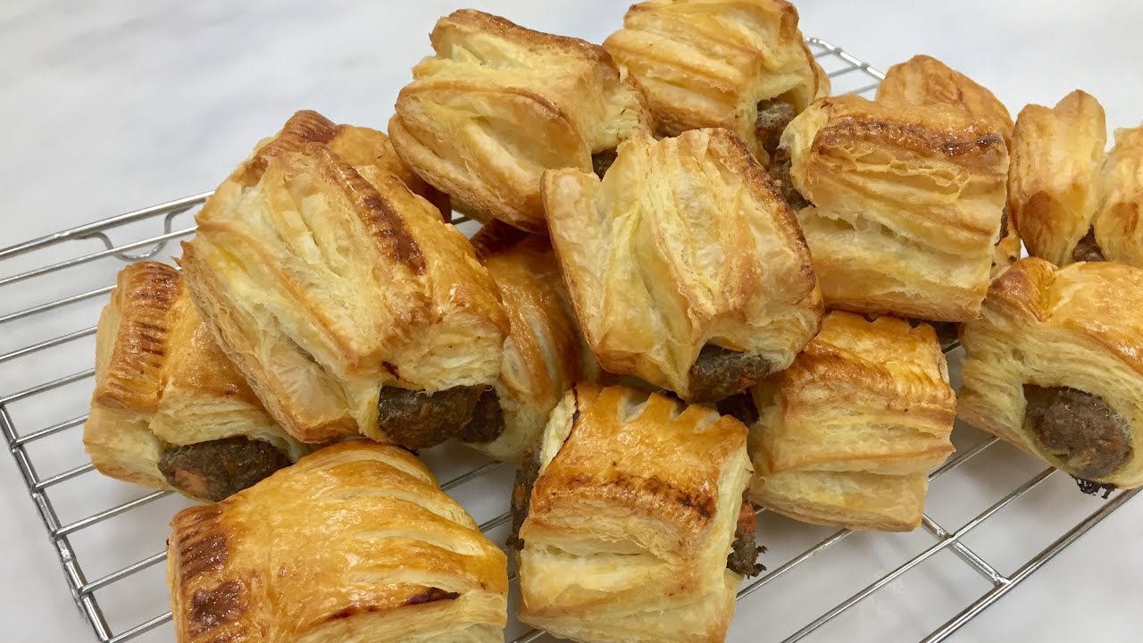 Saucijs Brood - Rebake - Resep Praktis Puff Pastry Populer - YouTube