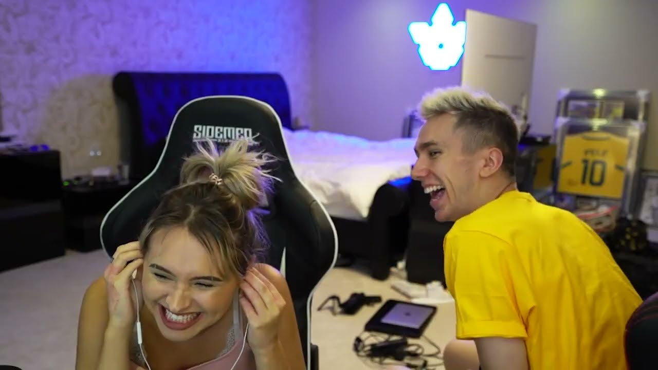 Miniminter Introduces Talia Mar To His Ex Girlfriend - YouTube