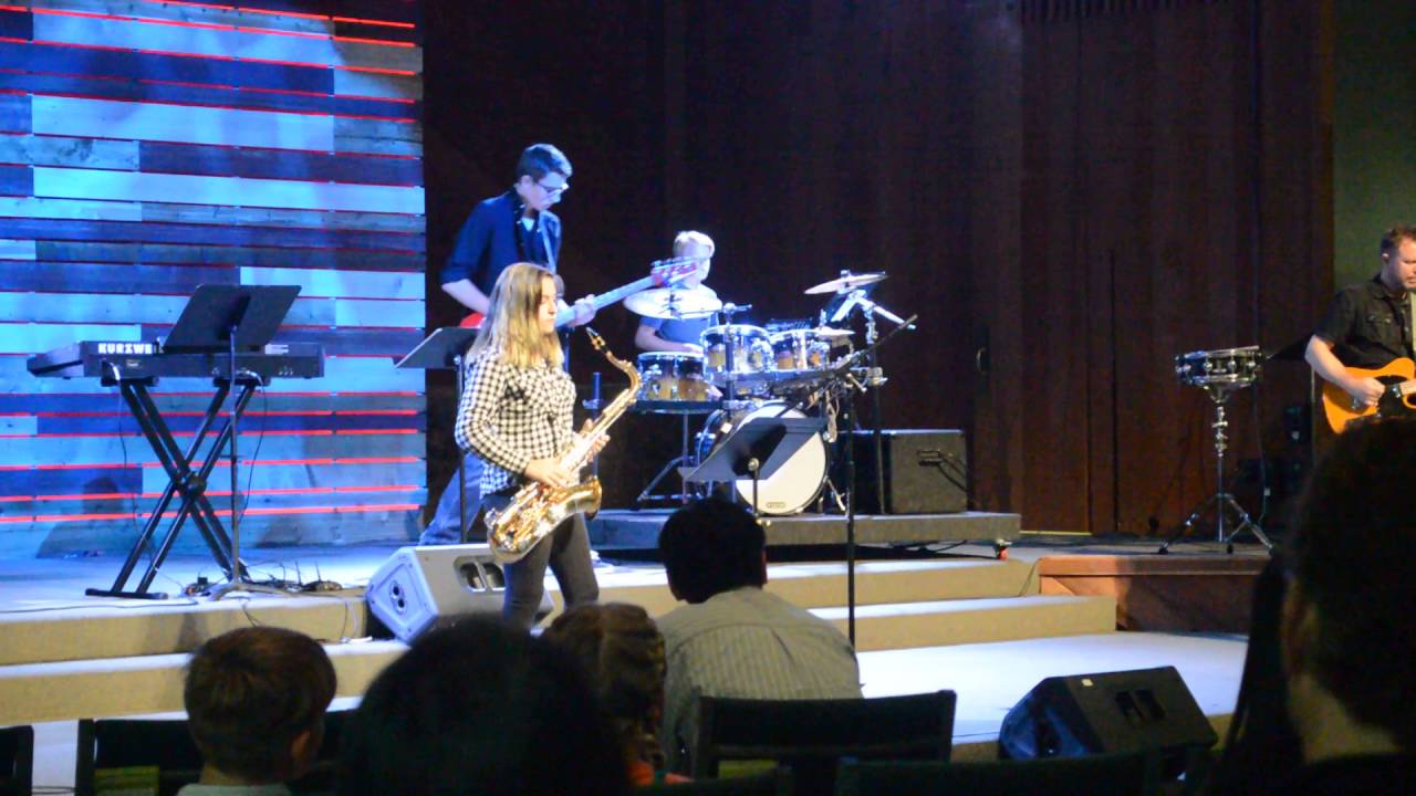 Livvy Bahr Band B U2 Where the streets have no name - YouTube