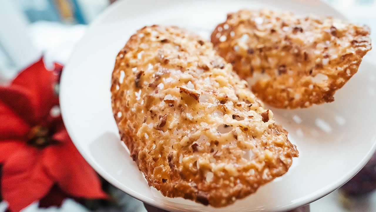Norwegian Mandelflarn Almond Lace Cookies - YouTube