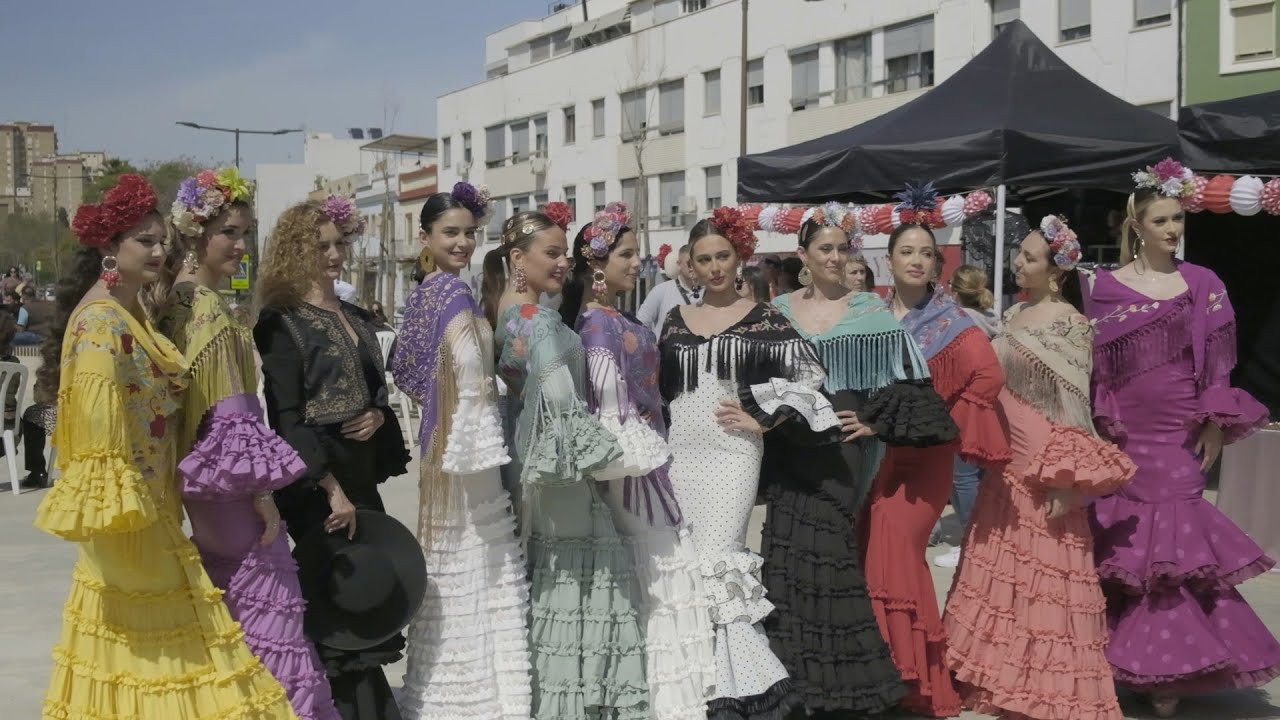 MODA FLAMENCA en Camas 2024 - YouTube