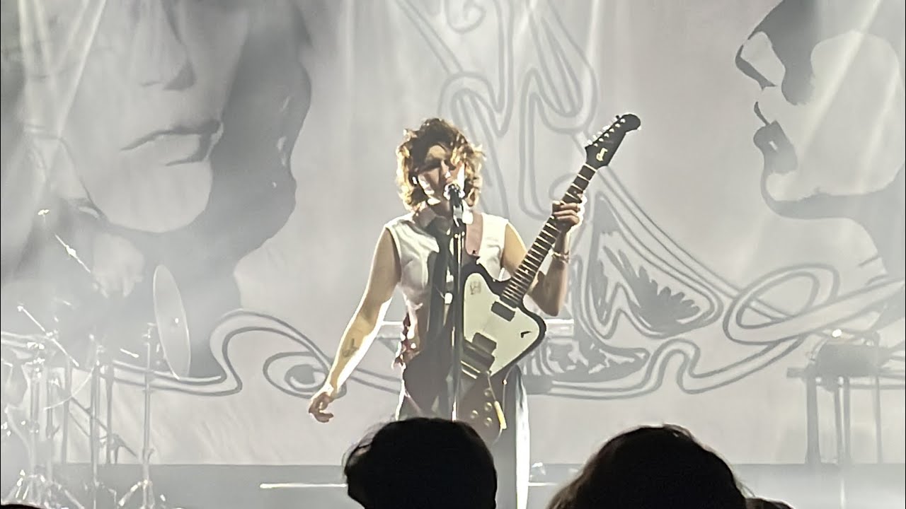 King Princess Live @ Koko London (18/7/23) - YouTube