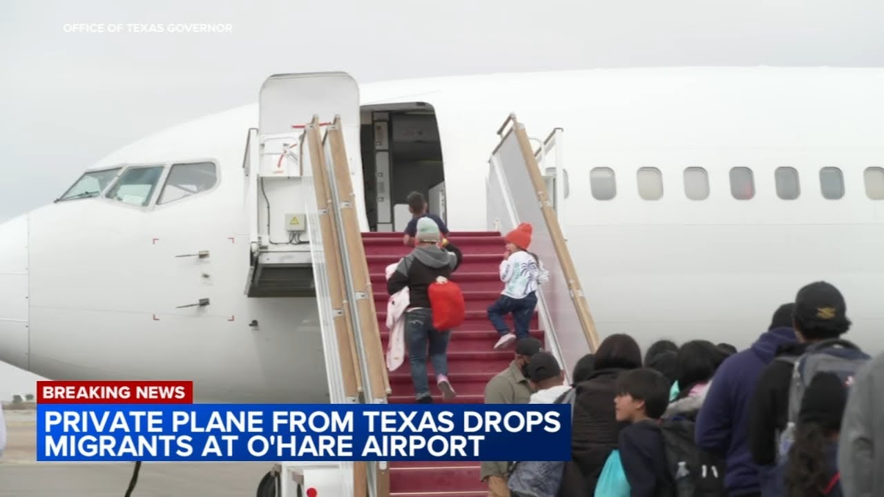 Private plane from Texas drops off over 100 migrants at Chicago O'Hare ...