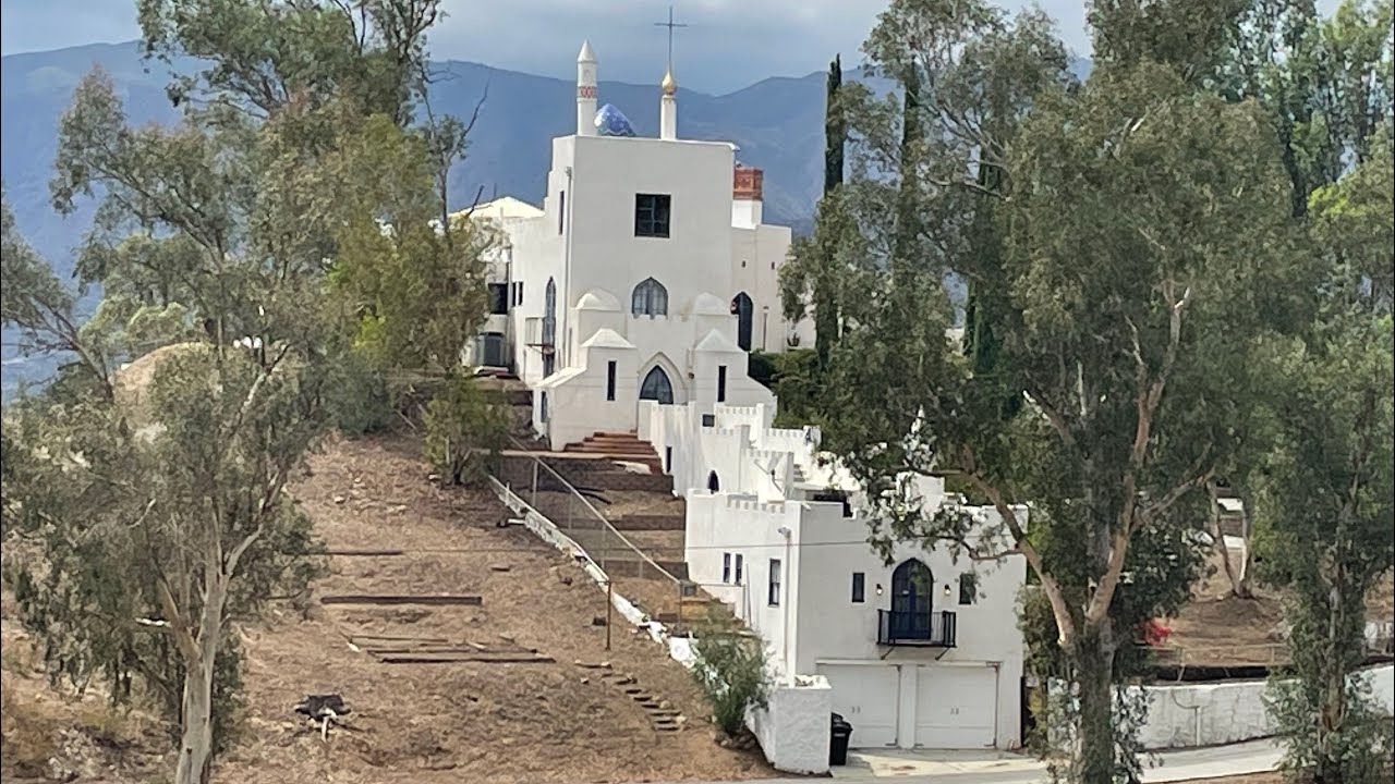 Sister Aimee’s Castle in Lake Elsinore - YouTube