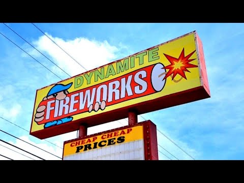 DYNAMITE FIREWORKS, WALK THROUGH, MYRTLE BEACH S.C - YouTube