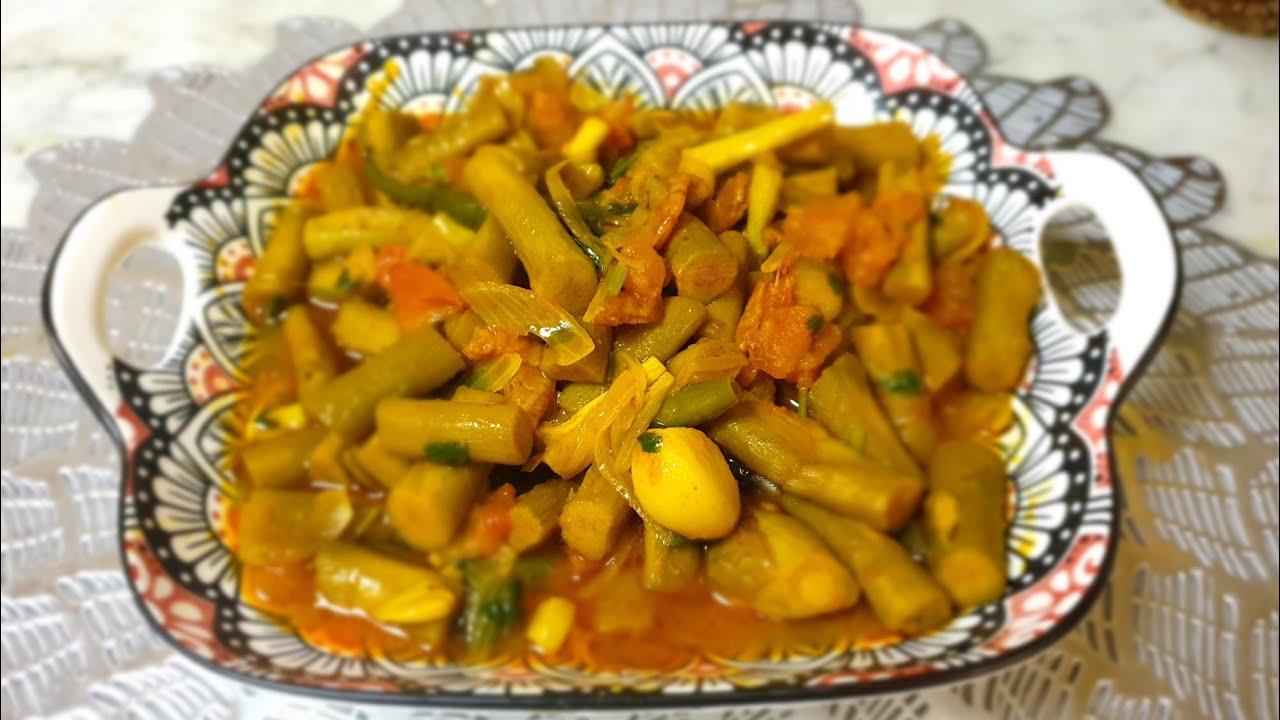 কচুর লতি রান্না |kochur loti recipe |stolon of taro vegetable recipe ...