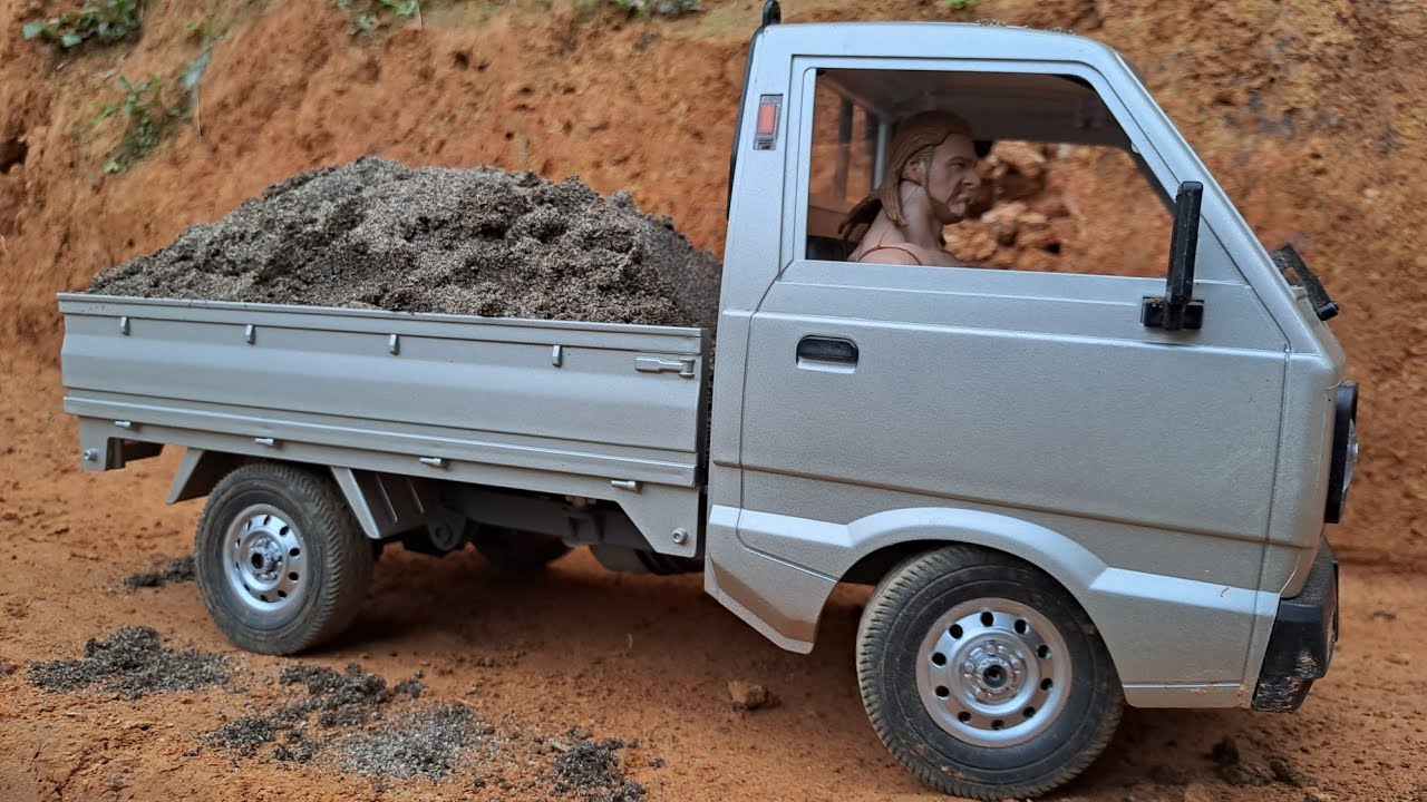 Pick up Cery Full Muatan Pasir Kirim Ke Proyek Jalan Desa Hampir ...