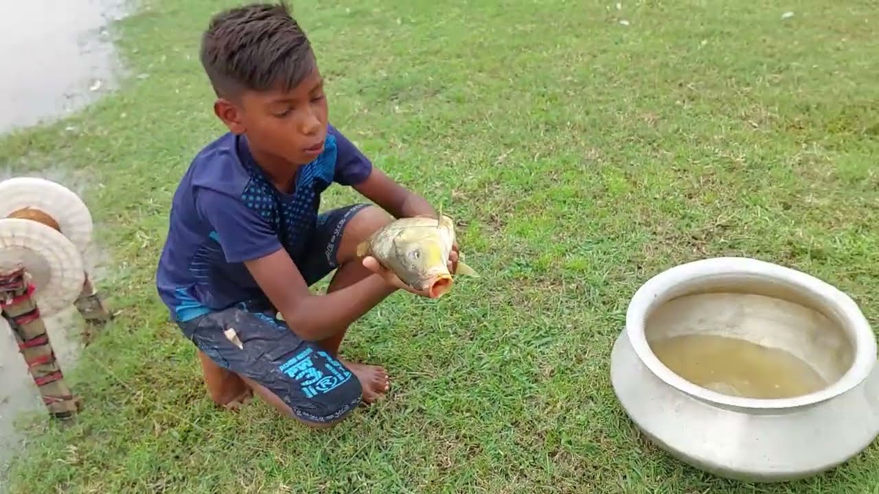 Fishing Video || 🐠🐠 🎣🎣Smart boy hunting fish by hook from beautiful ...