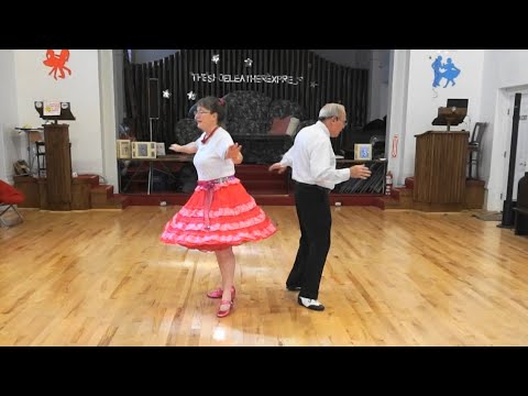 Lesson Rumba 16 - Spot Turn - YouTube