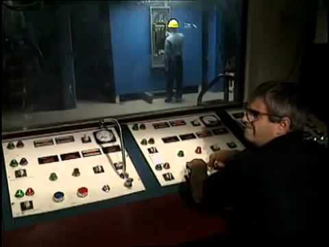 Electrical Arc Flash Demonstration - YouTube