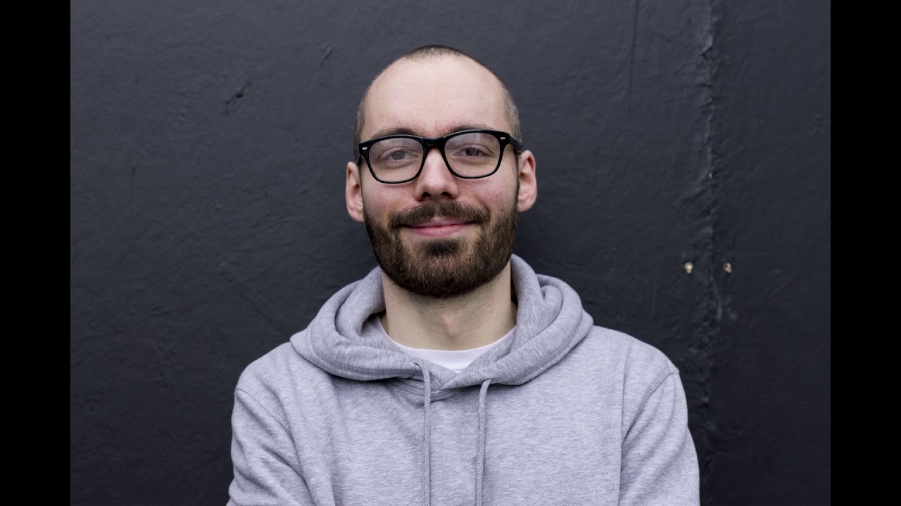 Martin Pilgrim Tries to Learn Spanish From Narcos- Stand-Up Comedy 2017 ...