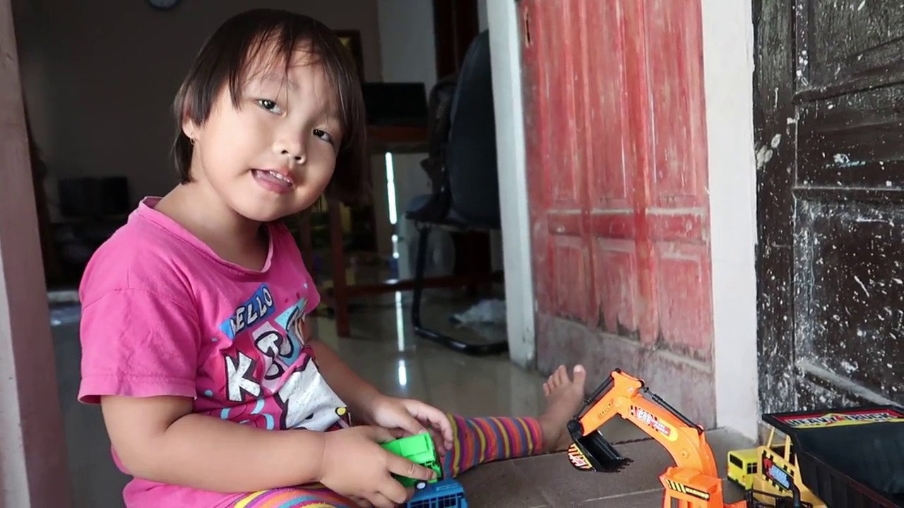 Unboxing Mainan Excavator Beko Bego | Excavator Toys for Boys Unboxing ...