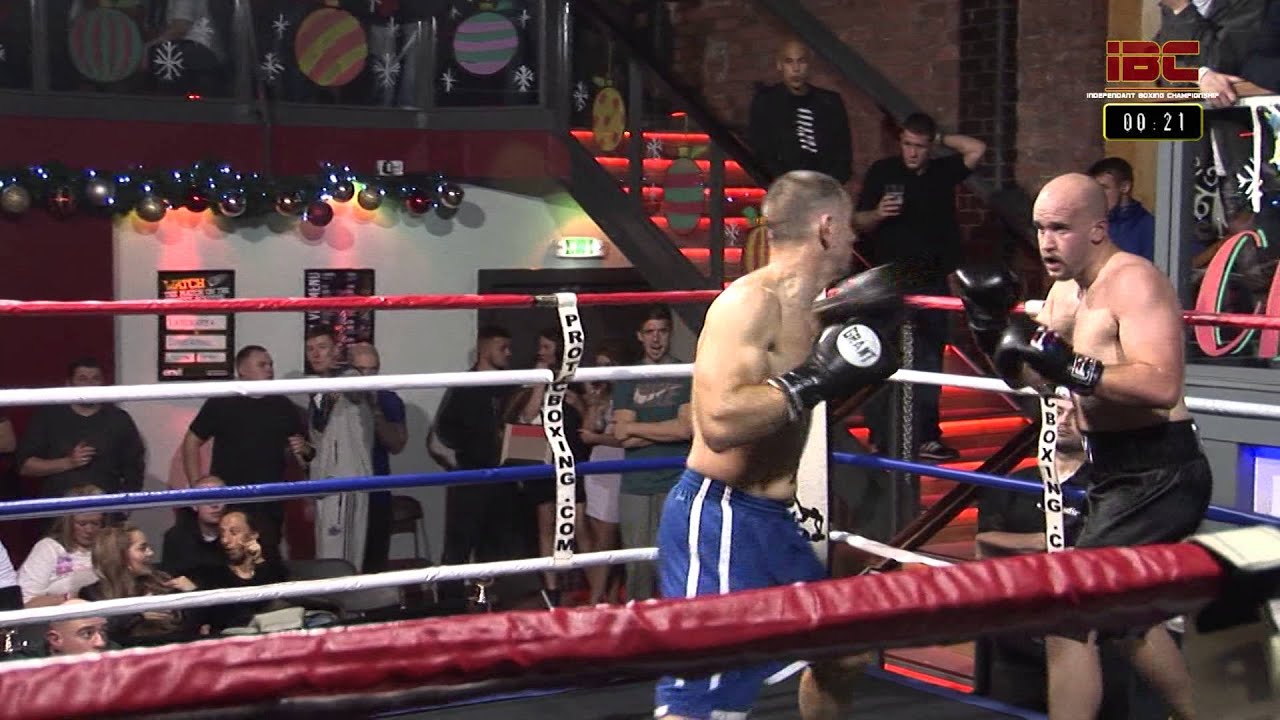 Sam Seddon VS Martin Jackson - YouTube