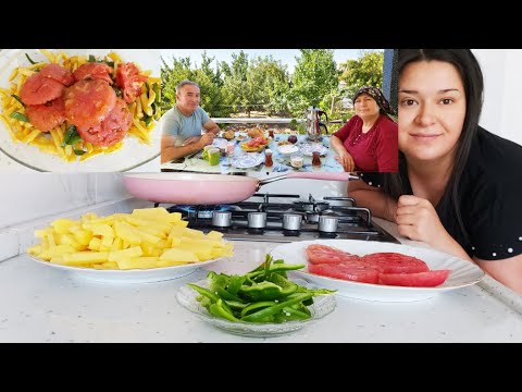 GÜLCAN İÇİNDEN GELEREK ENFES SABAH KAHVALTISI HAZIRLADI