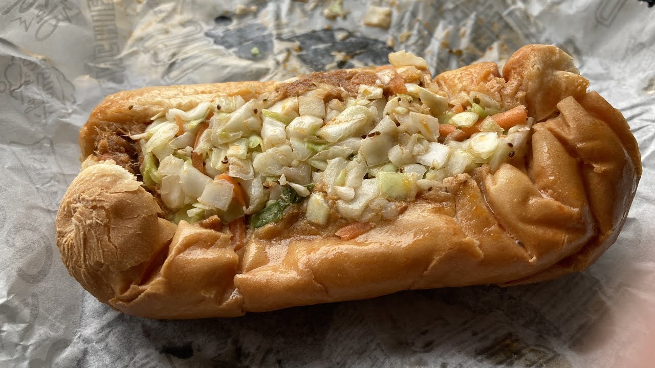 Pal’s Bar-B-Dog / food review / food blogger - YouTube