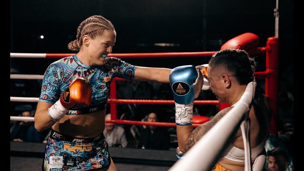 INFLICTION FIGHT SERIES BOXING Brooke Cooper VS Rianne Ware - YouTube