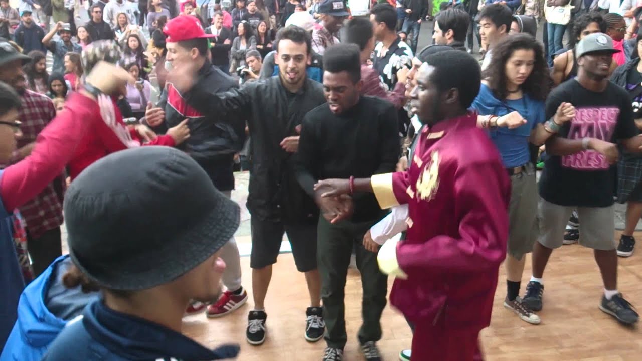 UpRocking at 5 Pointz - YouTube