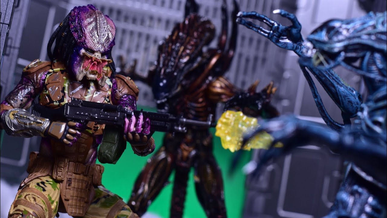 NECA Ultimate The Predator: Emmissary Predator 1 Review - YouTube