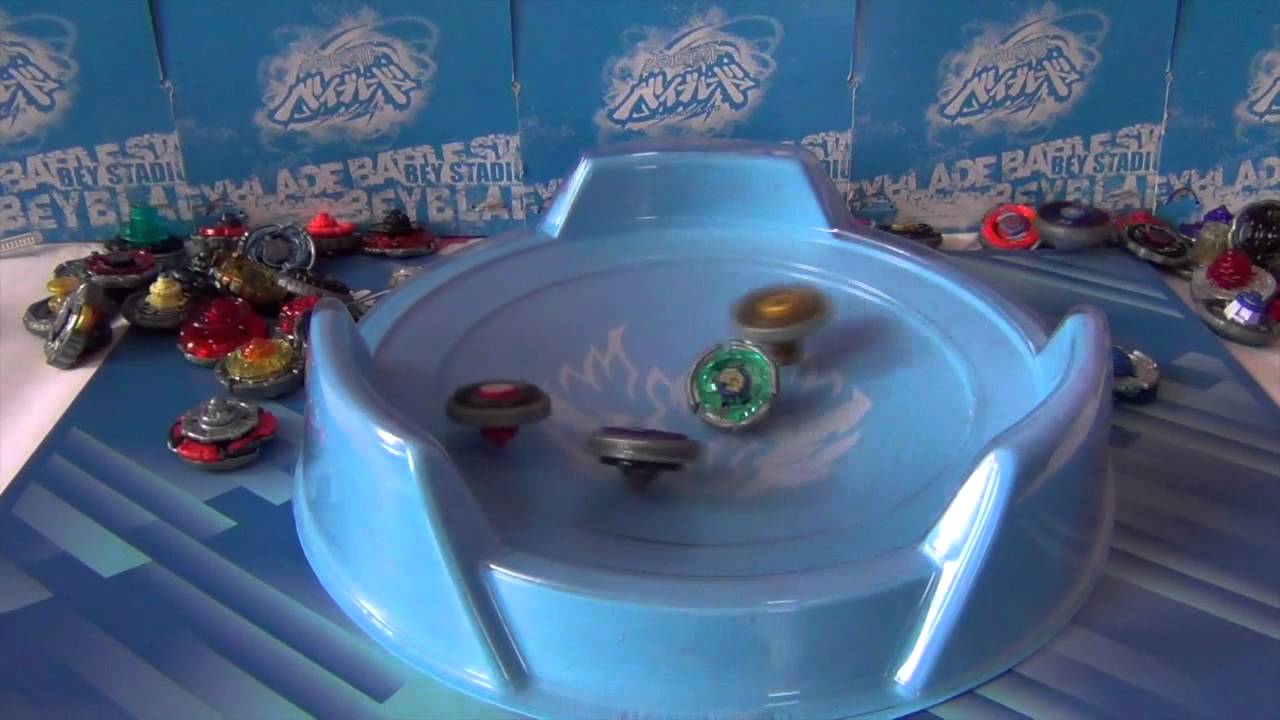 BeyBattle! A divertirse con el Beyblade! - YouTube