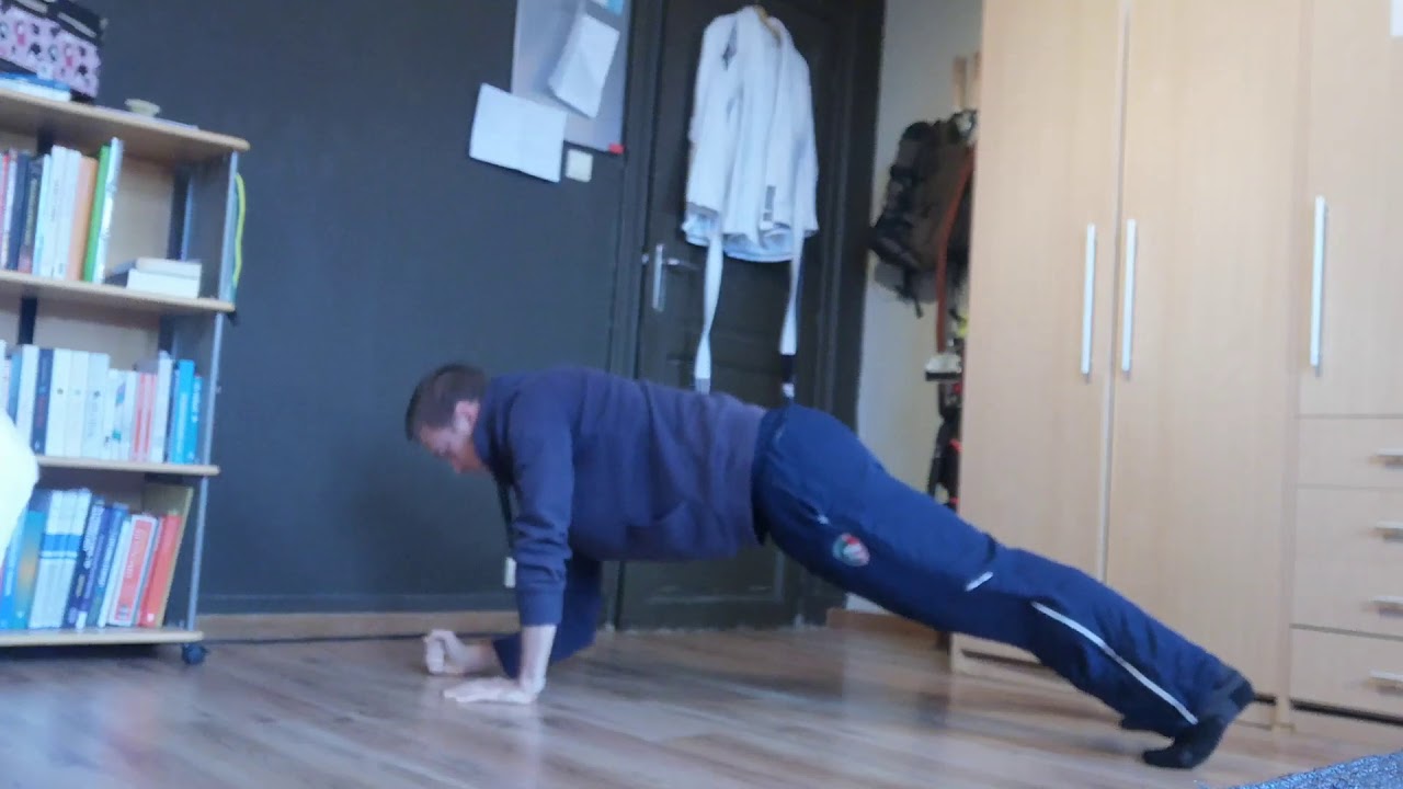 Plank to push up & T rotation - YouTube