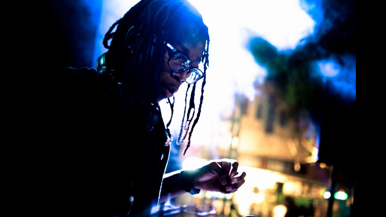 Xtetiqsoul,Moseh Drumist live set in Nairobi - YouTube