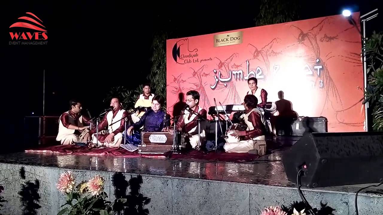 Vishal Arora Performing Live at Chandigarh Club - YouTube