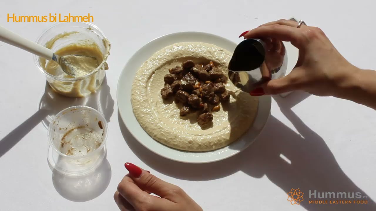 Hummus bi-lahmeh - How to plate / Como empratar - YouTube