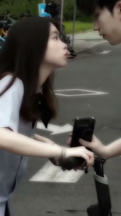 POV : You accidentally bump into your crush😖👀 ️ ️ #douyin_china #douyinlovers #douyin抖音 #dou ...