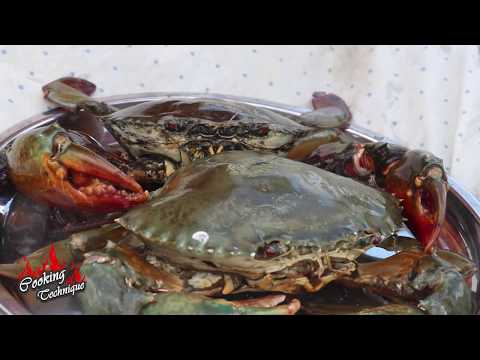 Cooking Technique: Fried Big Sea Crab With Secret Recipe - Village Cooking