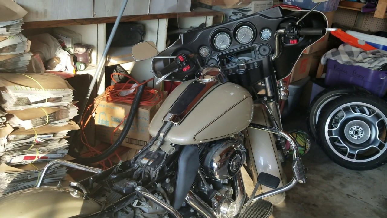 My Harley Davidson FLHTP Electra Glide Police - Quick Overview - YouTube