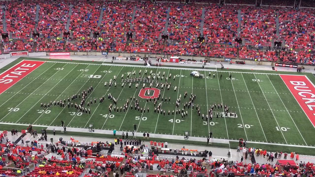 Ohio State band’s halftime show pays tribute to Aretha Franklin - YouTube