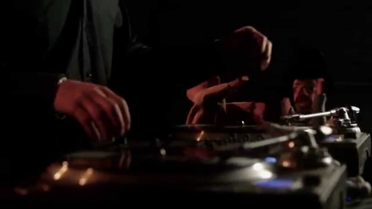 DJ Speed - Puppet Routine - YouTube