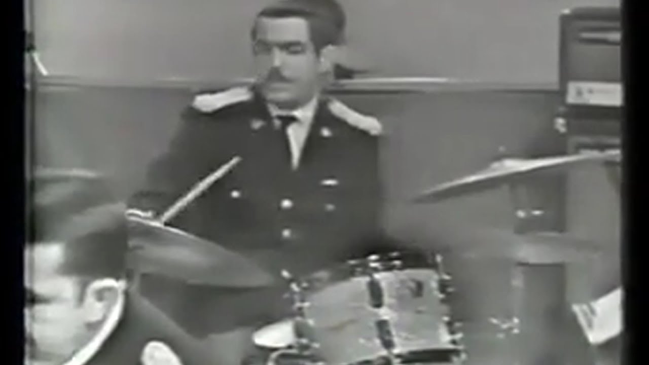 Steve Gadd - Cissy Strut (U.S. Army Band, around 1970) - YouTube