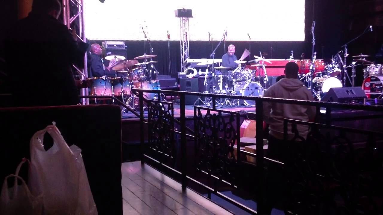 Chris Coleman & Gordon Campbell - Marvin McQuitty Concert - YouTube