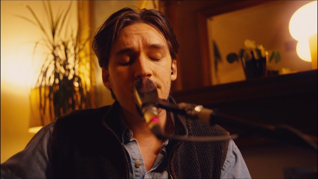 Apartment (Live at The Daisy Age) - YouTube