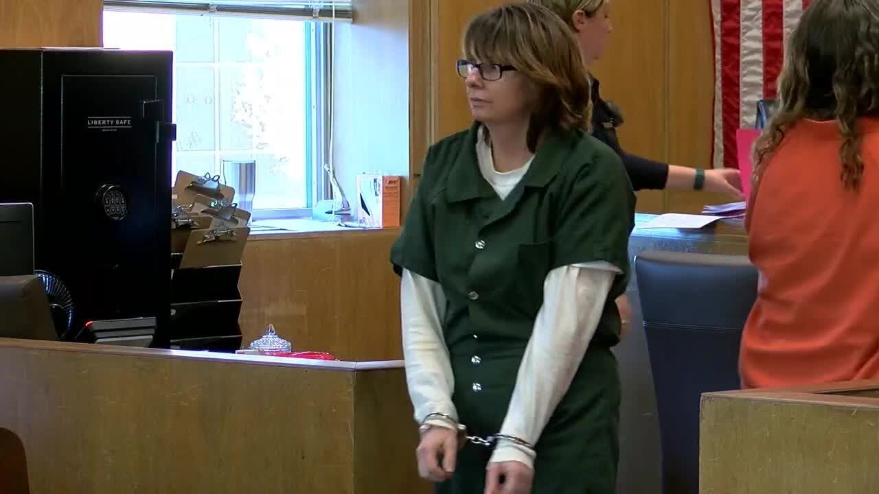 Tyler woman gets 12-year sentence for starting house fire that killed ...