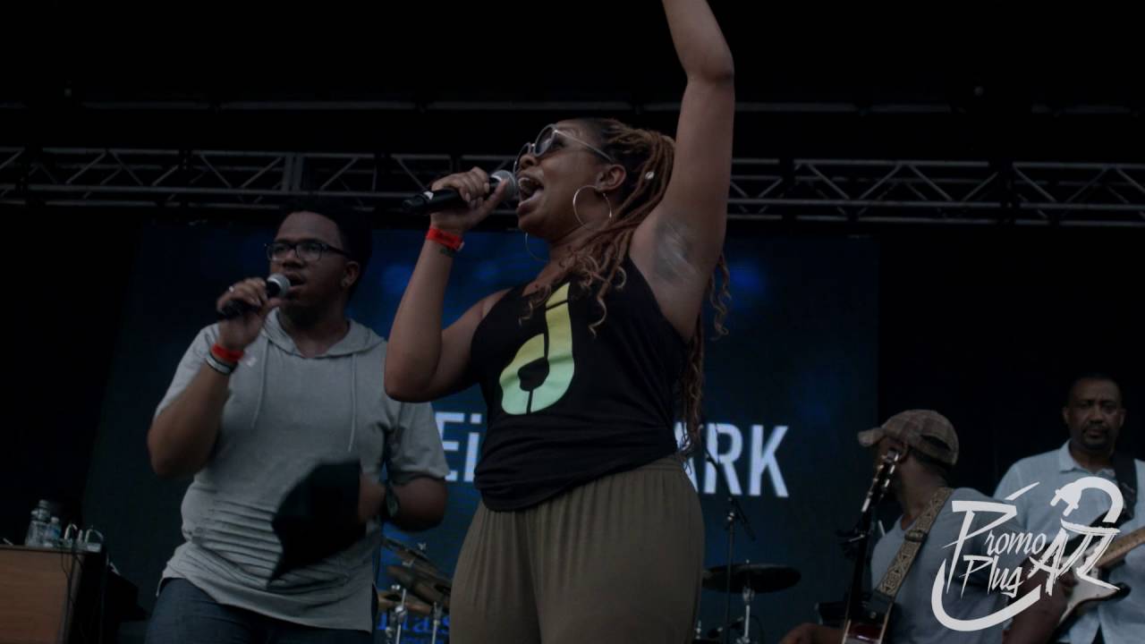 Casey J Live at Praise in the Park 2016 - YouTube