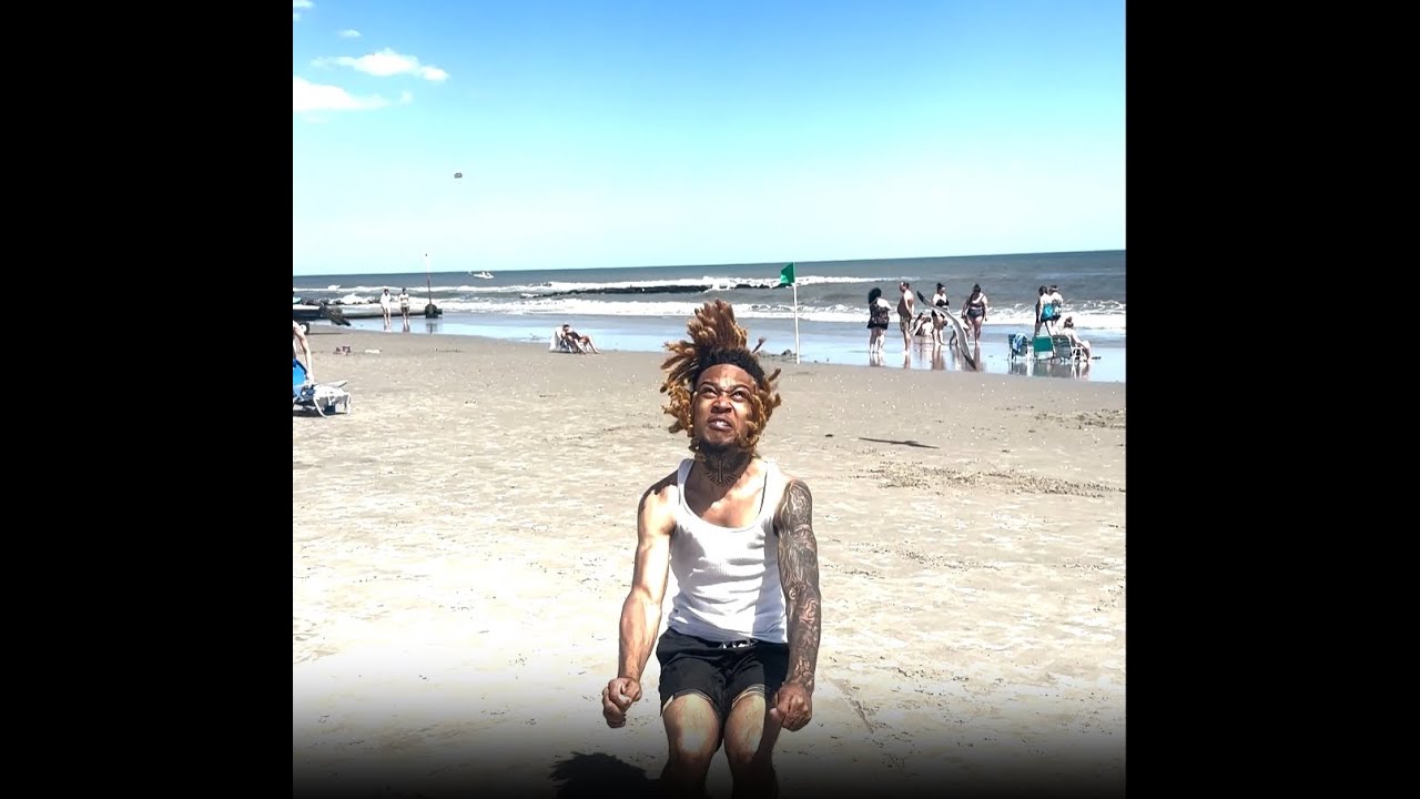 "Hey, Can You Record me Real Quick?" - YouTube