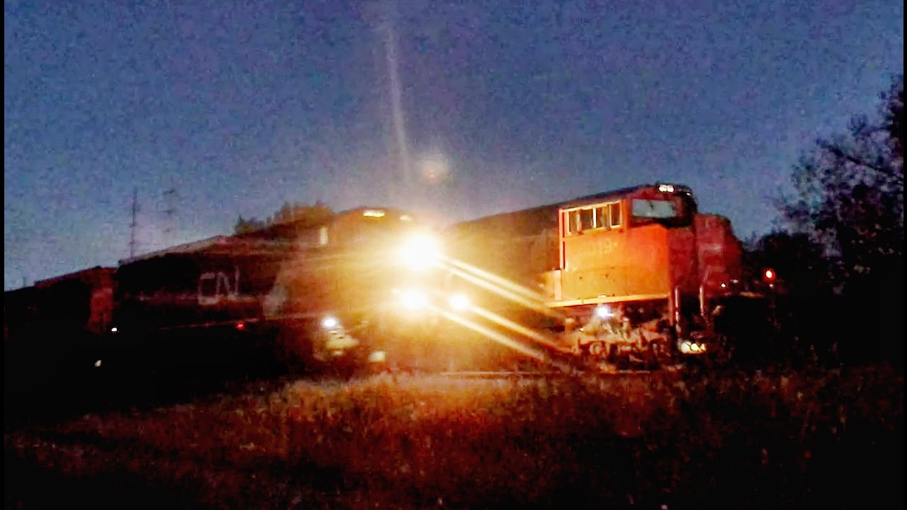 GP38-2W, Standard Cab Dash-8, Nighttime Meet and More on the CN Rivers ...