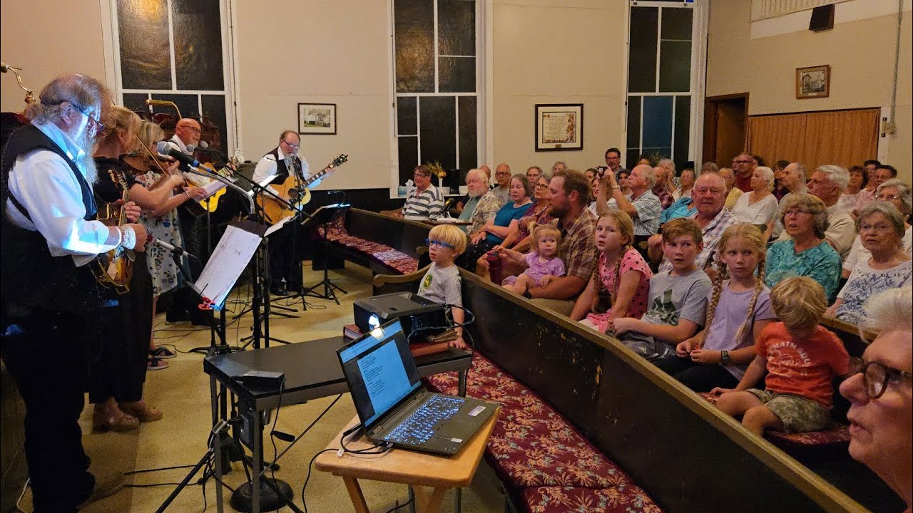 Old Time Bluegrass Hymn Sing - YouTube