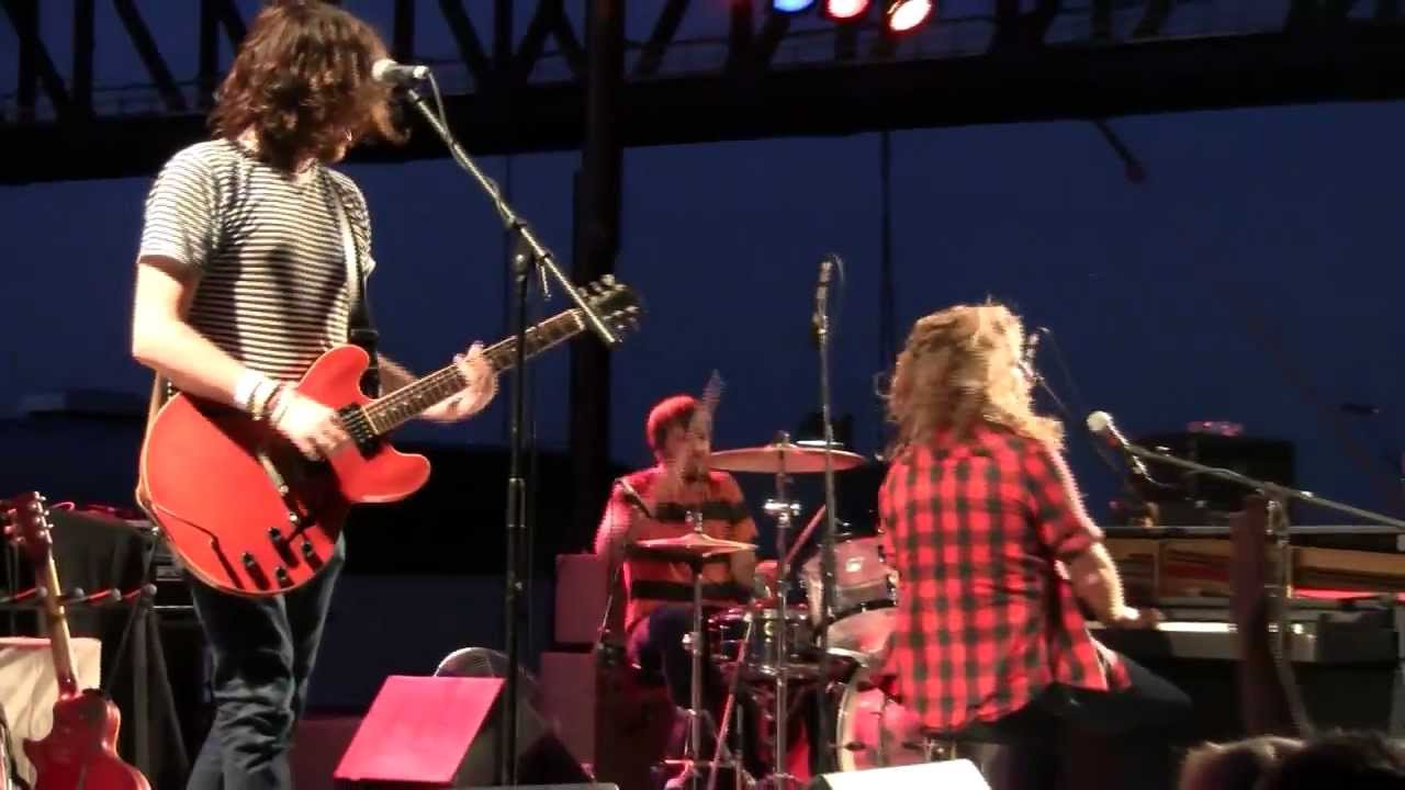 J Roddy Walston & The Business (2 of 2) 9/21/11 Louisville, KY ...