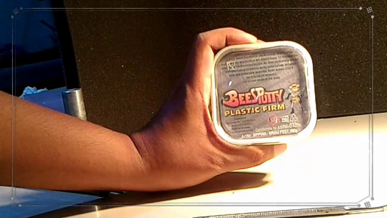 Sculpting skull ring using Beesputty Plastic Firm - YouTube