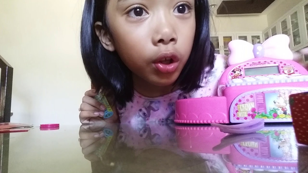 Opening my minnie mouse cashier - YouTube